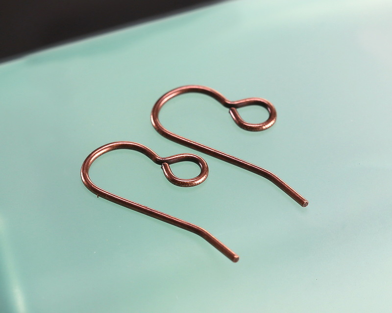 Antique Copper (plated) Earwire w/ Loop 20x8mm