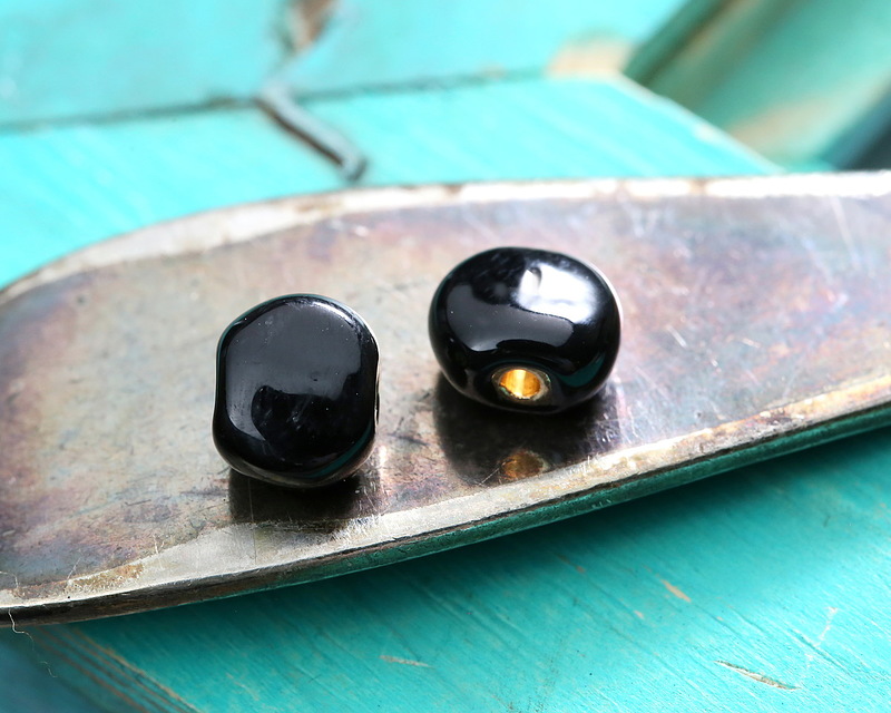 Jet Enamel Puff Bead 7x8mm
