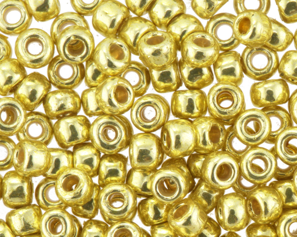 TOHO PermaFinish Galvanized Lemon Gold Round 8/0 Seed Bead
