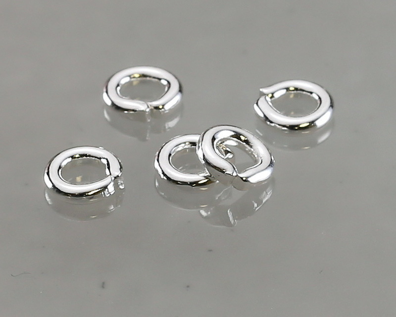 Silver (plated) Round Jump Ring 4mm, 18 gauge (200 pieces)