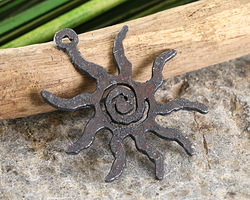 Universal Ironworks Rusted Iron Southwestern Sun Focal 62x55mm