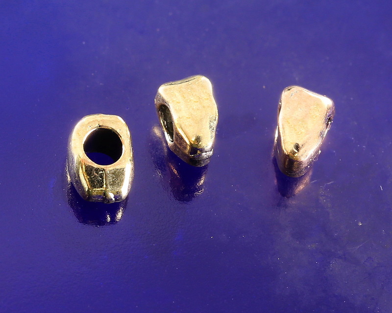 Antique Gold Finish Pointed Drop Bead 3x5mm